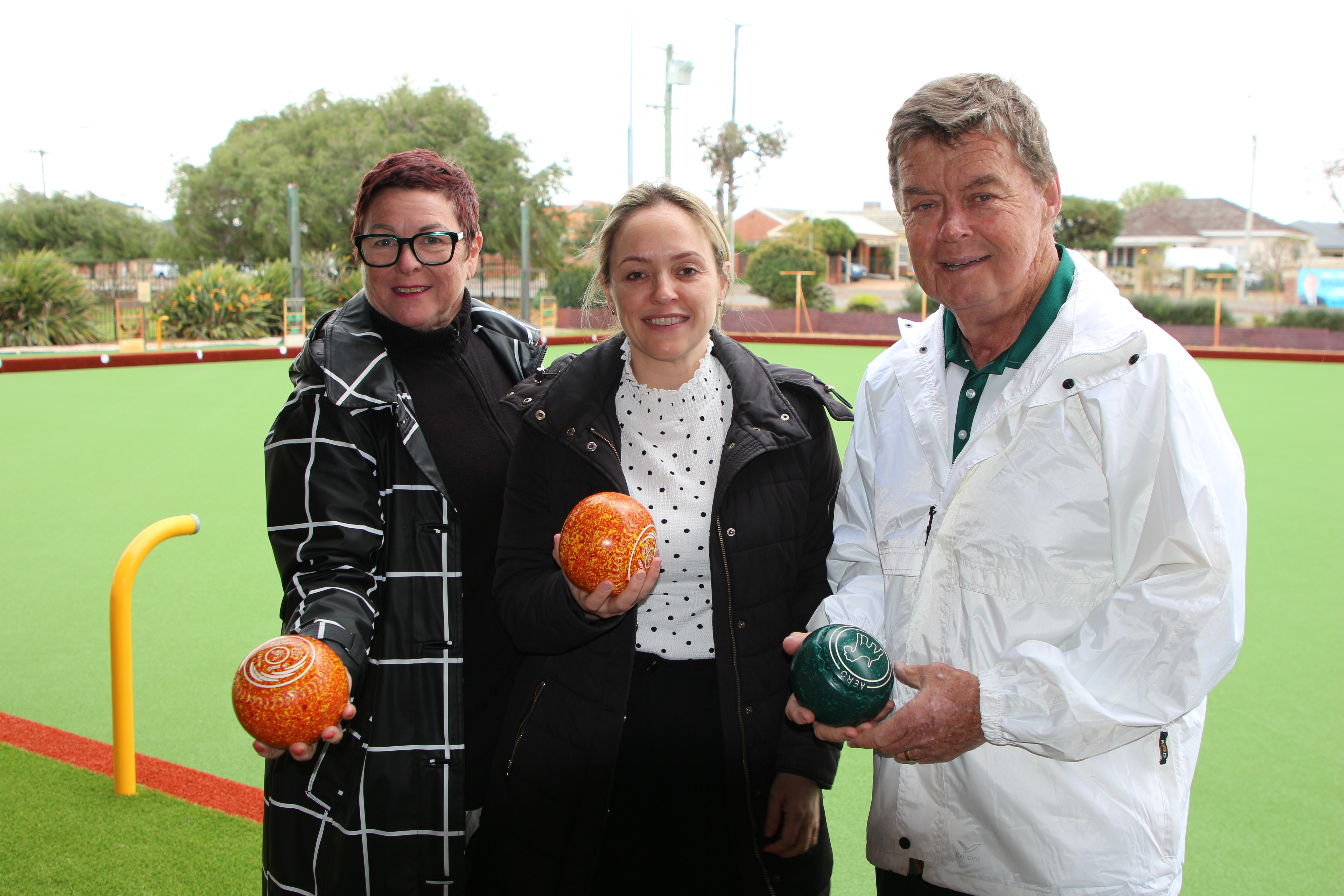 Brand new greens kick off bowling season - City of Bayswater